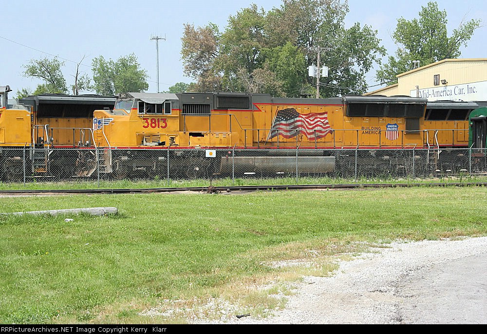 UP 3813 at Mid-America Car Inc.